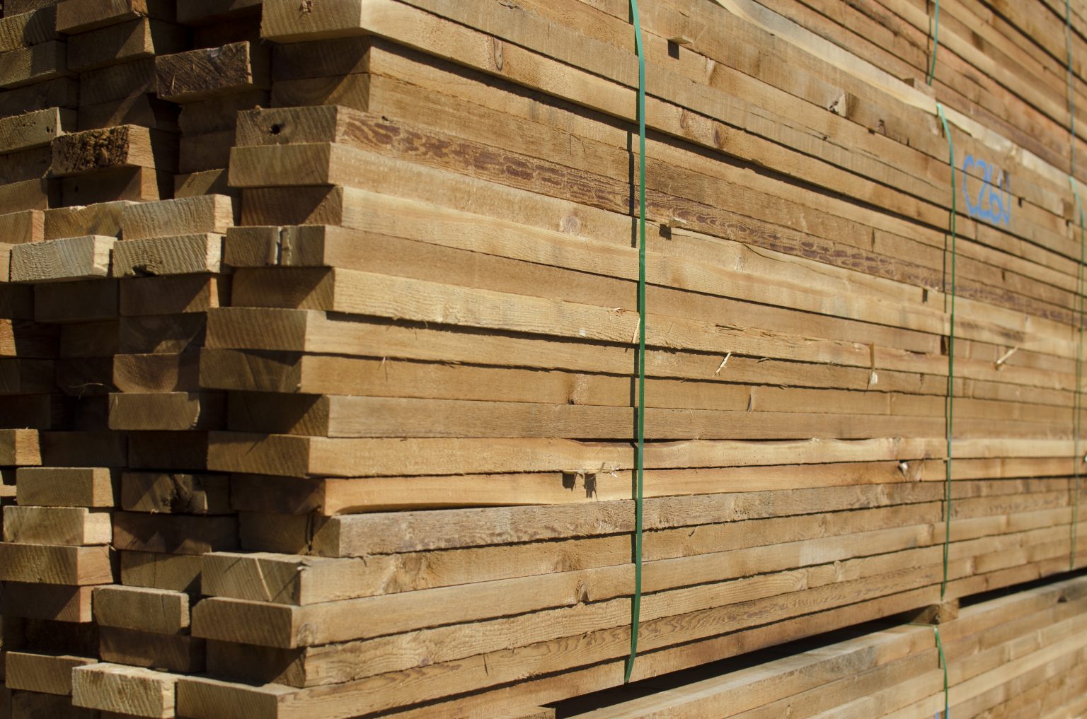 Western Red Cedar - Lumber, Fencing, Roofing, Structures & Installations